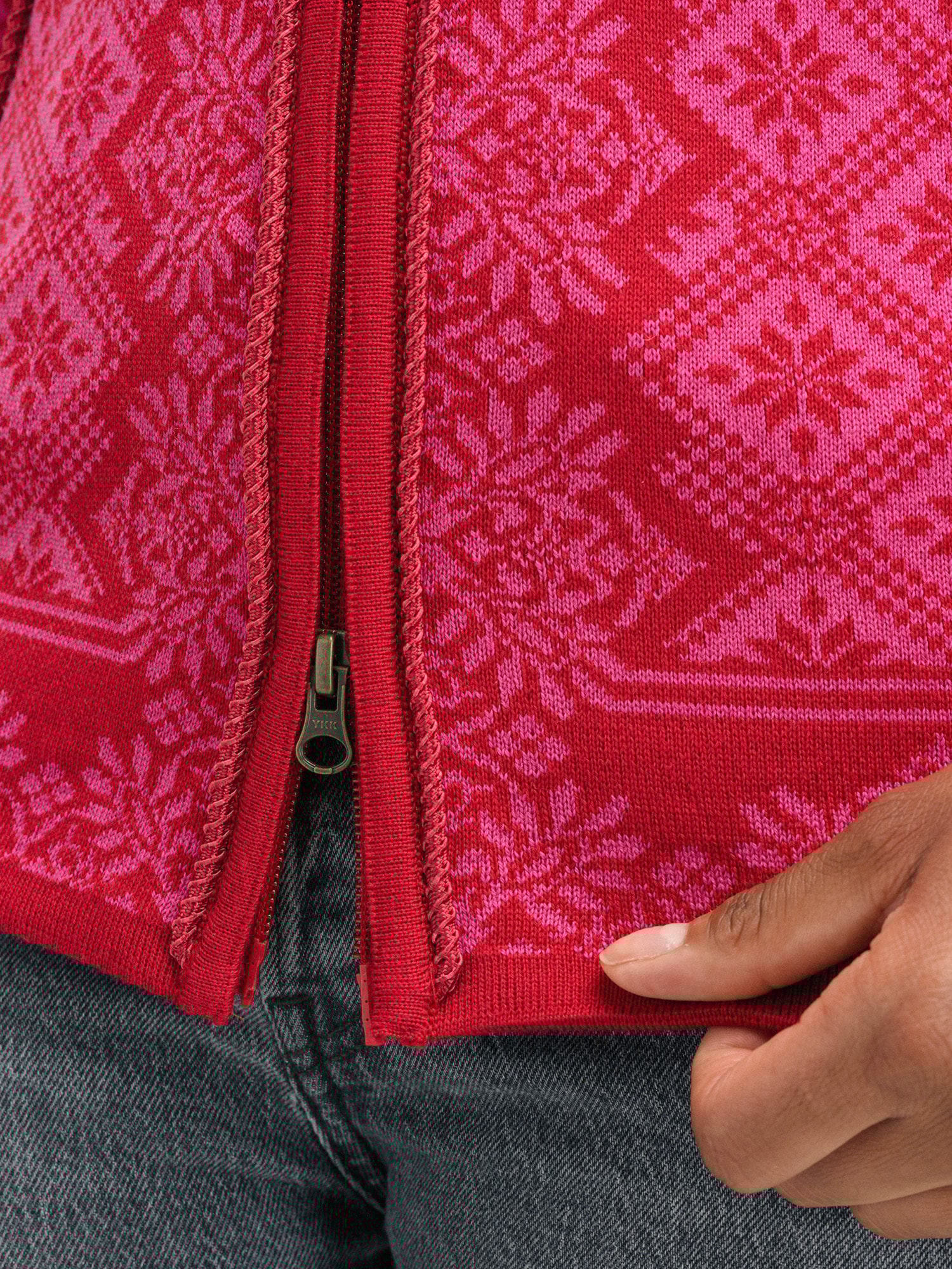 Christiania Fem Jacket Raspberry Allium - Dale of Norway